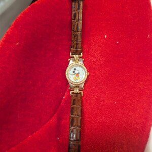 Accessories | Vintage Disney Time Works Mickey Mouse Watch Goldsilver ...